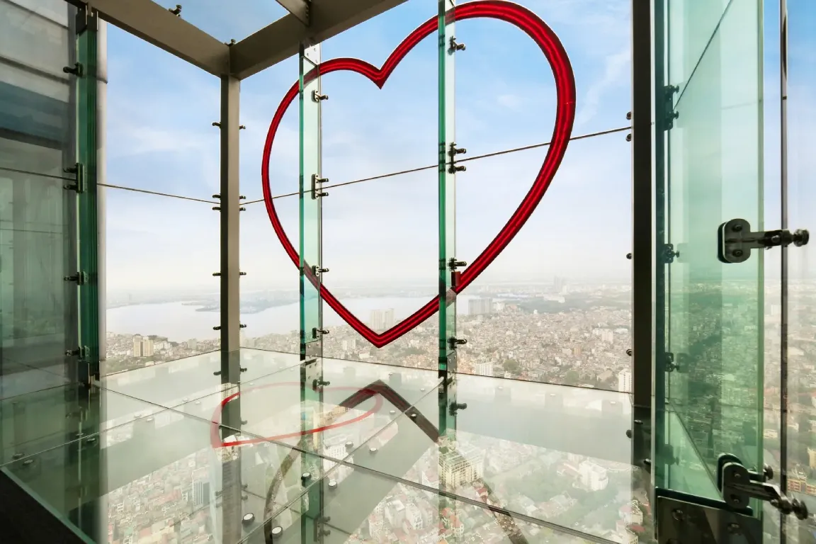 Hanoi Sky Lotte Observation Deck Ticket - Tiket